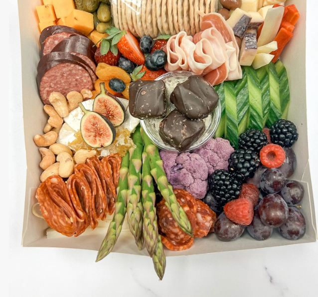 Charcuterie Boxes – My CharCUTErie